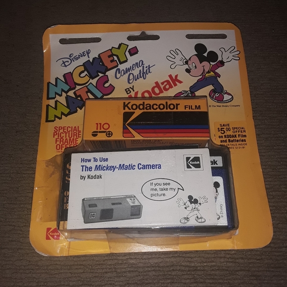 Disney | Cameras, Photo & Video | Vintage 988 Mickey Mouse Mickeymatic ...